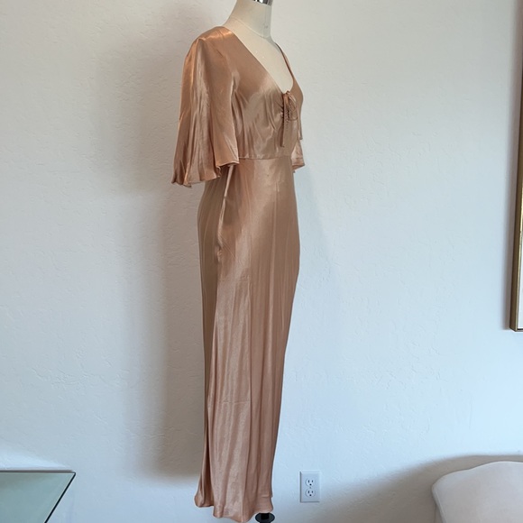 Shona Joy | Dresses | Nwt Shona Joy Rose Satin Midi Dress Size 6 | Poshmark